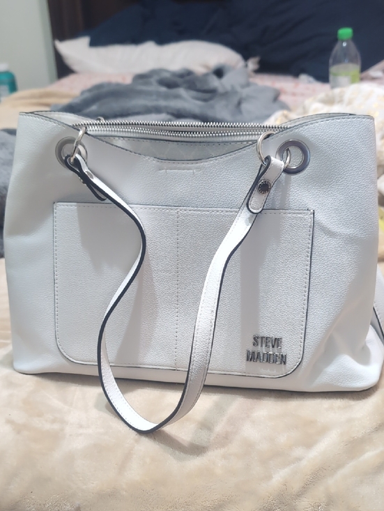 Steve Madden | Bags | Steve Madden White Shoulder Bag With Front Pocket ...